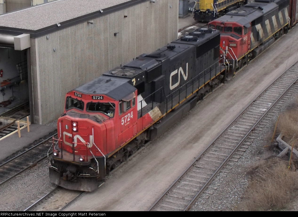 CN 5724